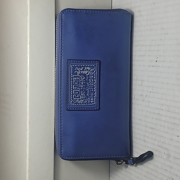 Coach | Bags | Coach Blue Leather Zip Round Wallet | Poshmark